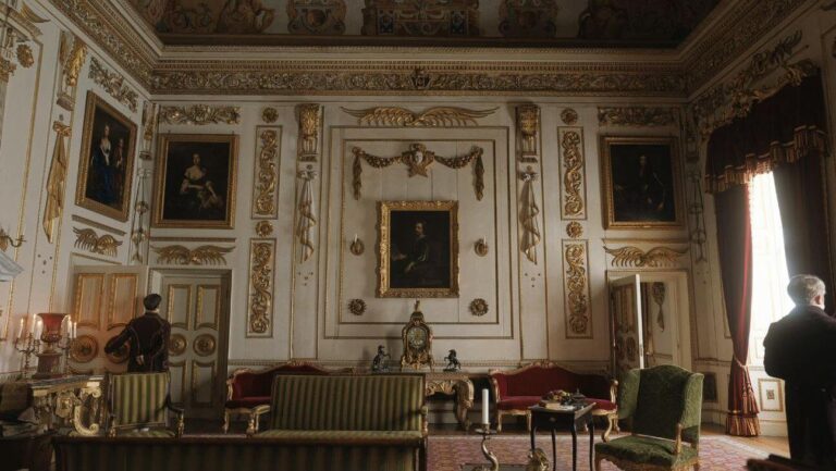 Emma Film Locations (2020 Movie) - The Curtsy